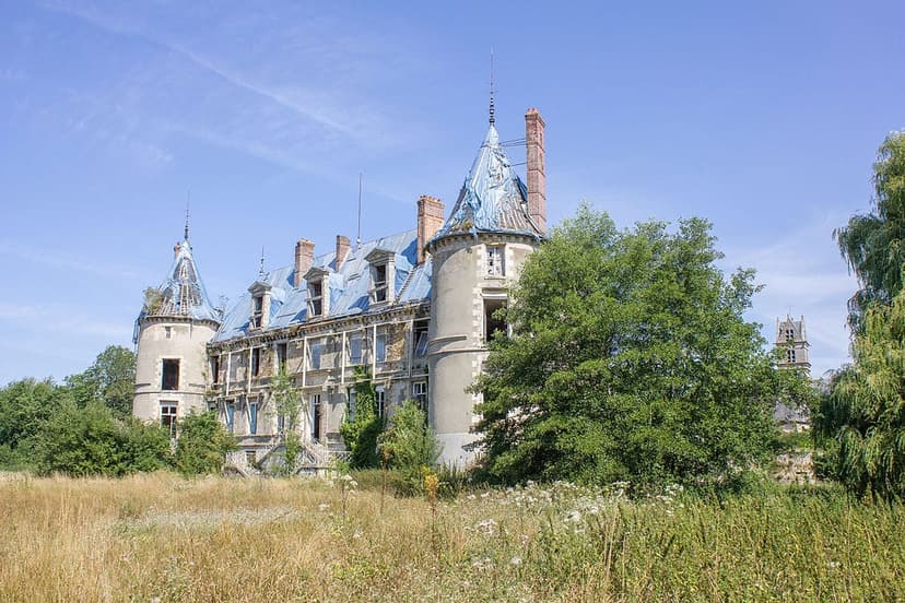 Urbex Paris Map: 20 Abandoned Places You Can Reach by Public Transport ...